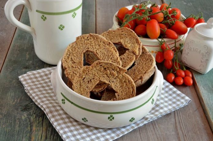 The "Frisella" the bread of the Crusaders - Ai Love Tourism